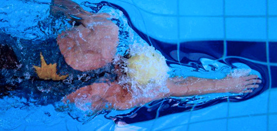 Estilo Pecho: beneficios y técnica – Natación Monterrico